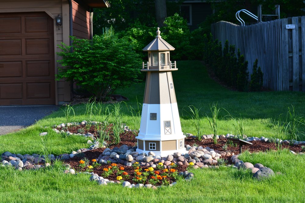 3’ Cedar Lighthouse with Solar Light – Amish Handcrafted Outdoor Decor